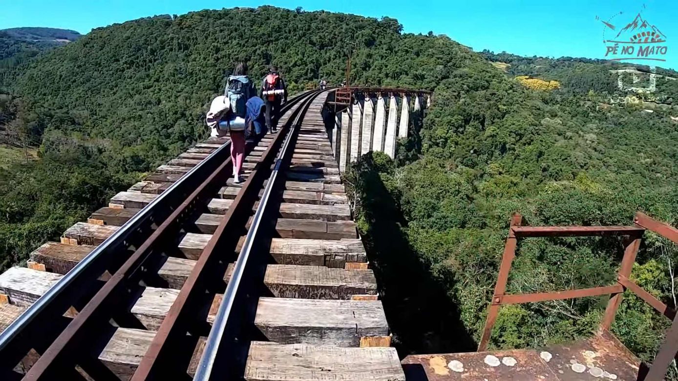 Curta a primeira parte do passeio pela Ferrovia do Trigo